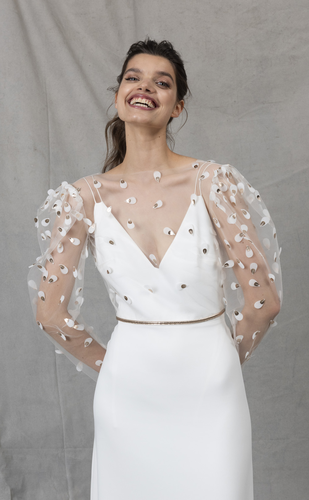 Top: Modell Drip Love Jacket | kisui Brautmode Berlin